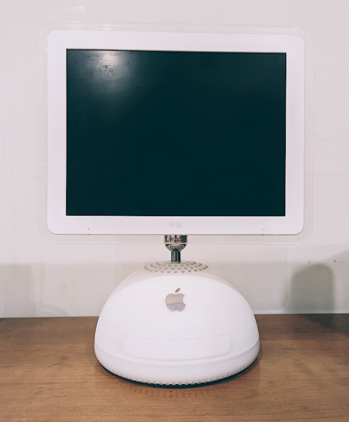 Apple iMac G4 (2002) – Westport Tech Museum